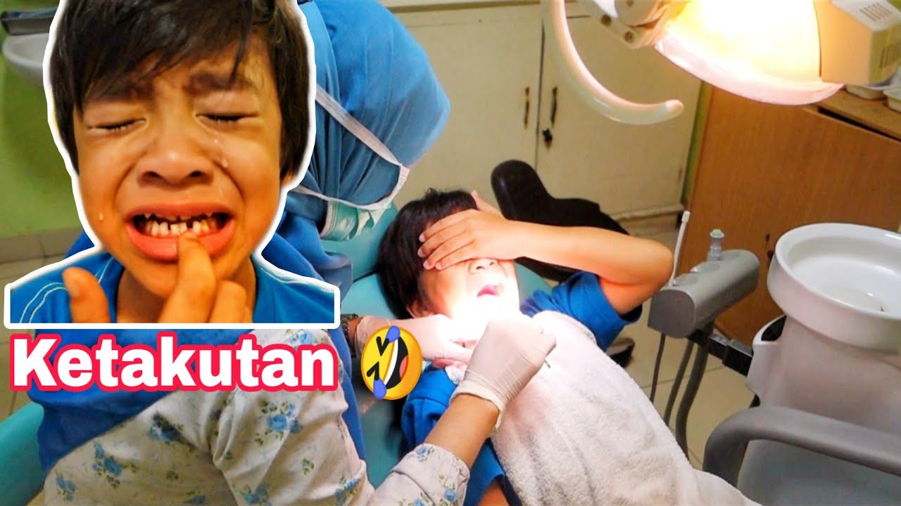 KETAKUTAN Cabut Gigi Pertama Kali | Sakit Atau Tidak? | Proses Cabut ...