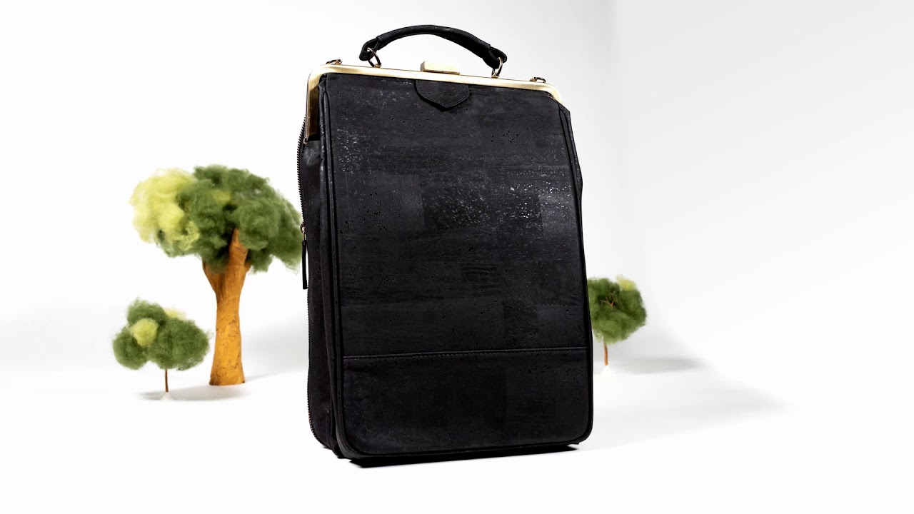 Bobobark : The most organized backpack for women - YouTube