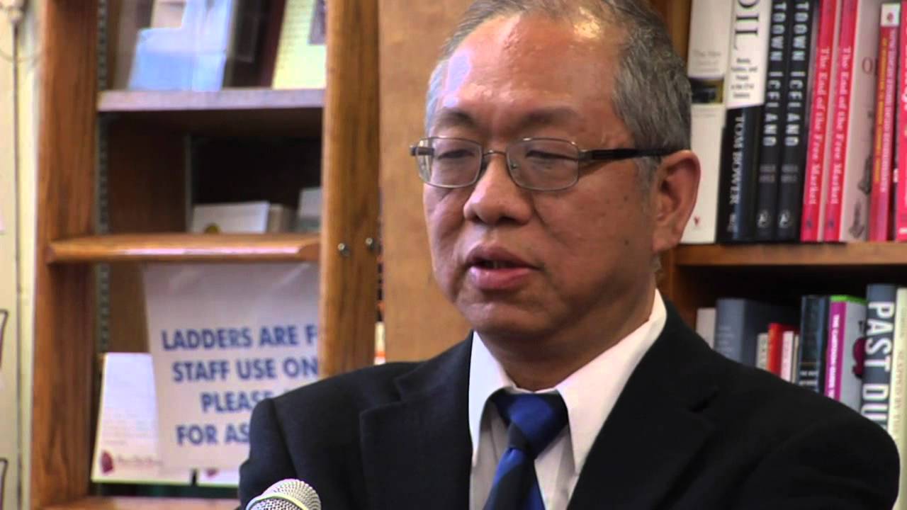 Shing-Tung Yau & Steve Nadis - String Theory and the Universes's Hidden ...