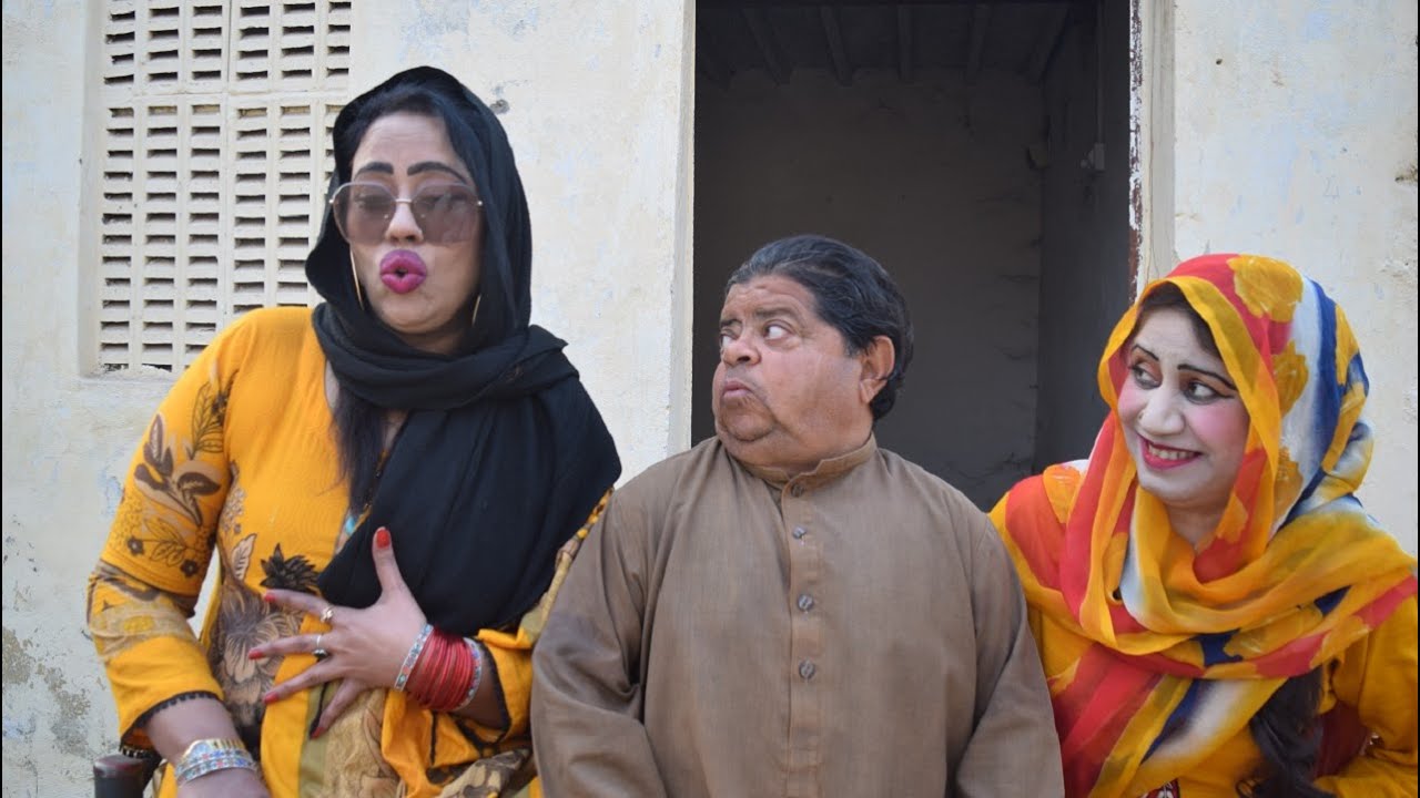 America Women in Pakistan ǁ Pothwari Drama ǁ Shahzada Ghaffar Mithu ...