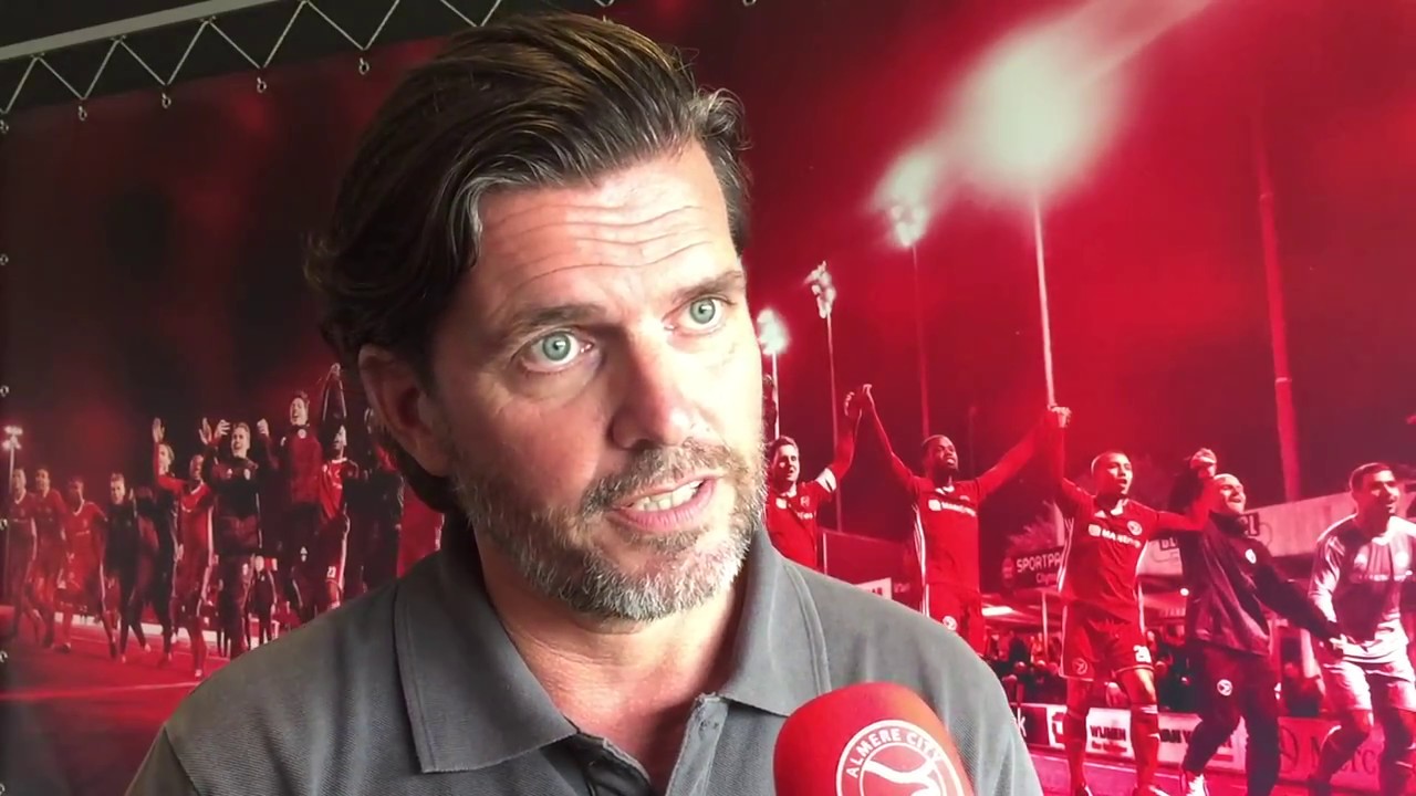 John Bes: 'Fijn dat het weer om het echie gaat' - YouTube