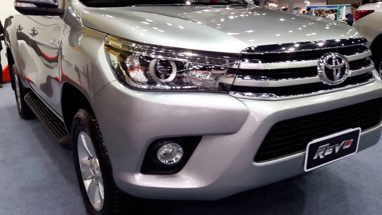 Toyota Hilux revo D-Cab 4x4 2.8 G at 2016 - YouTube