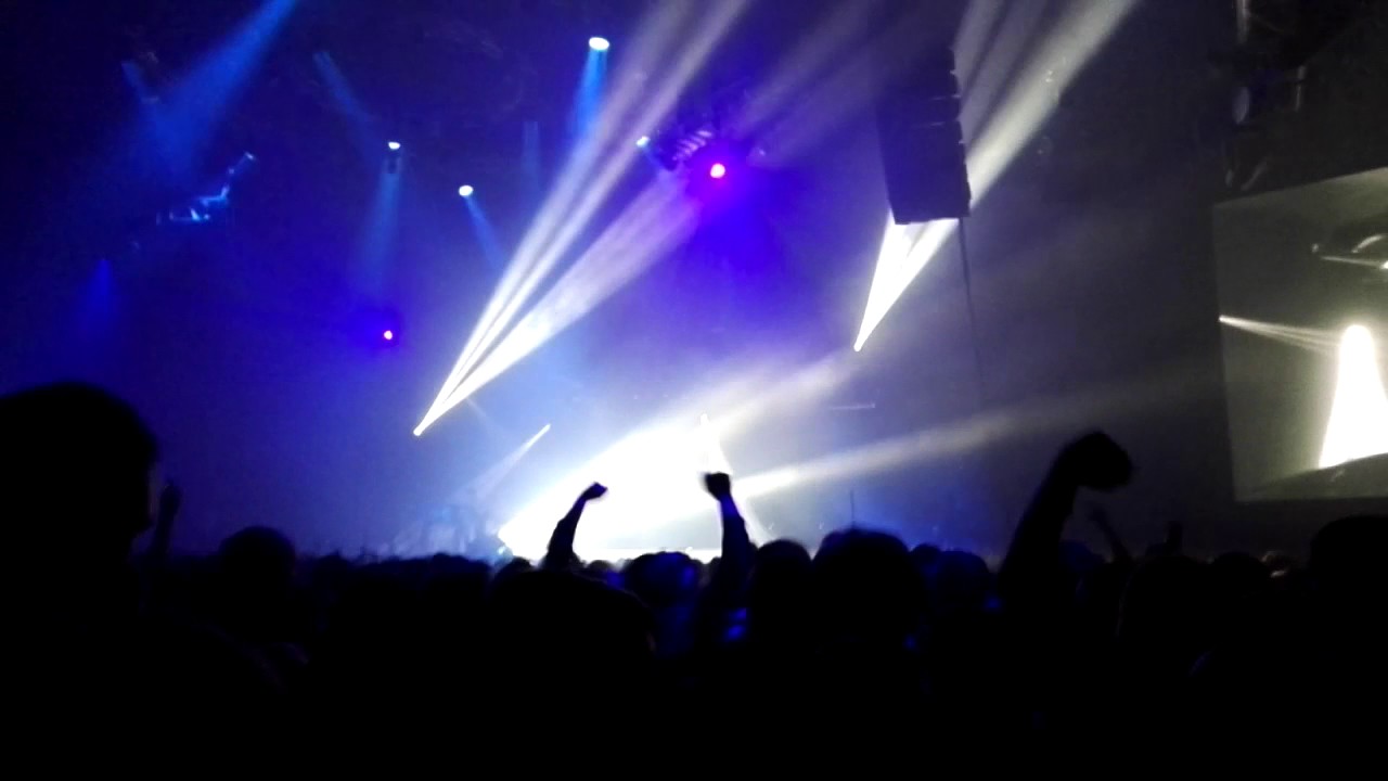 Underworld Live Alexandra Palace 17 03 2017 - Cups - YouTube