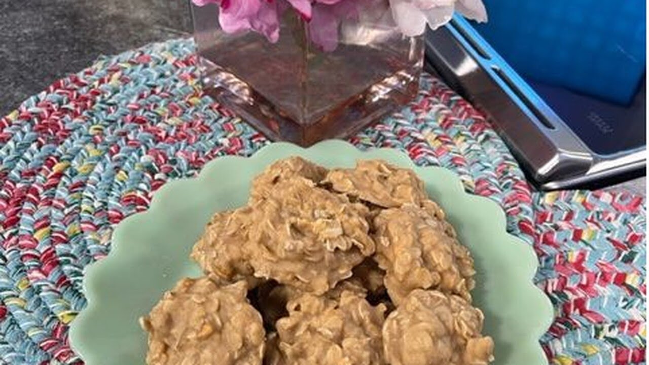 Peanut butter no-bake cookies by Mama Steph - YouTube