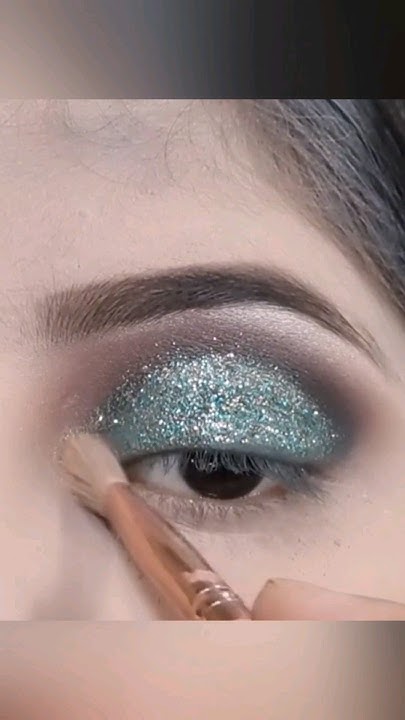 Metallic Green Smokey Eyes Makeup Tutorial Lashesbeautyparlour