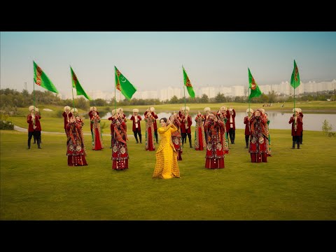 King Macarella, Amalia Zehin - ARKADAG (Official Music Video)