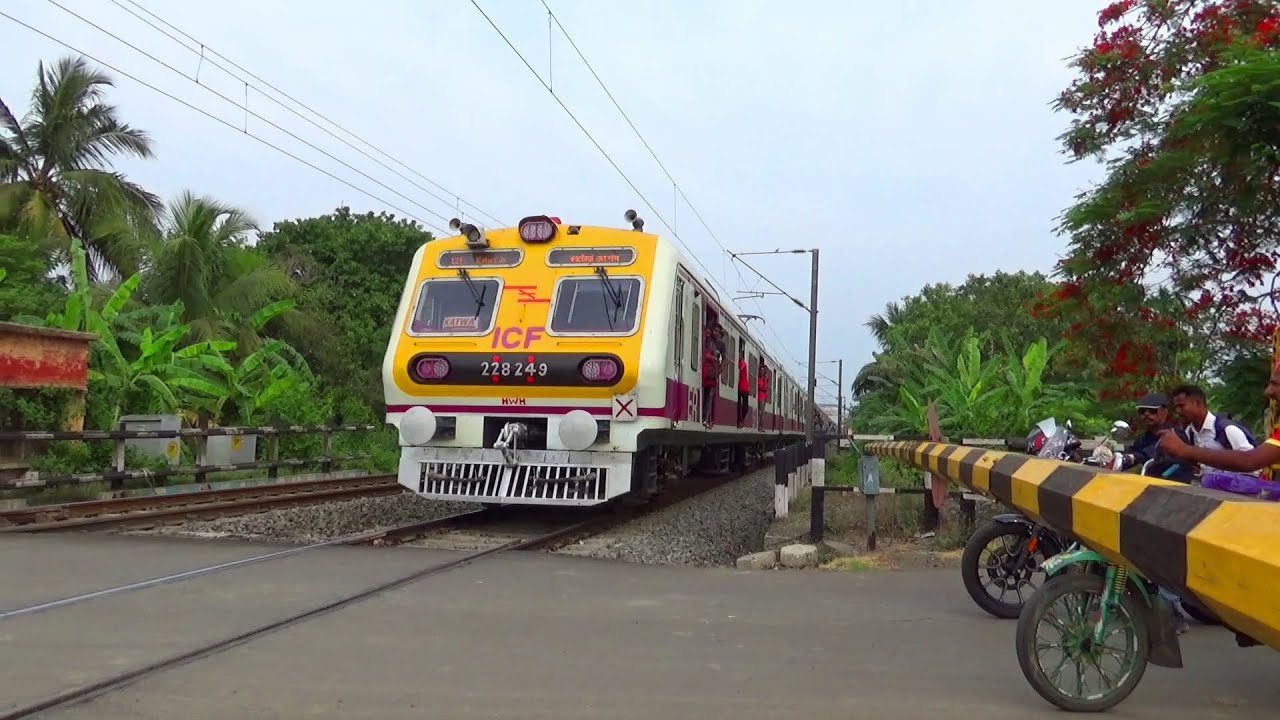 Brand New ICF Made 12 coach Ac Medha Emu Local Dramatic & Speedy ...