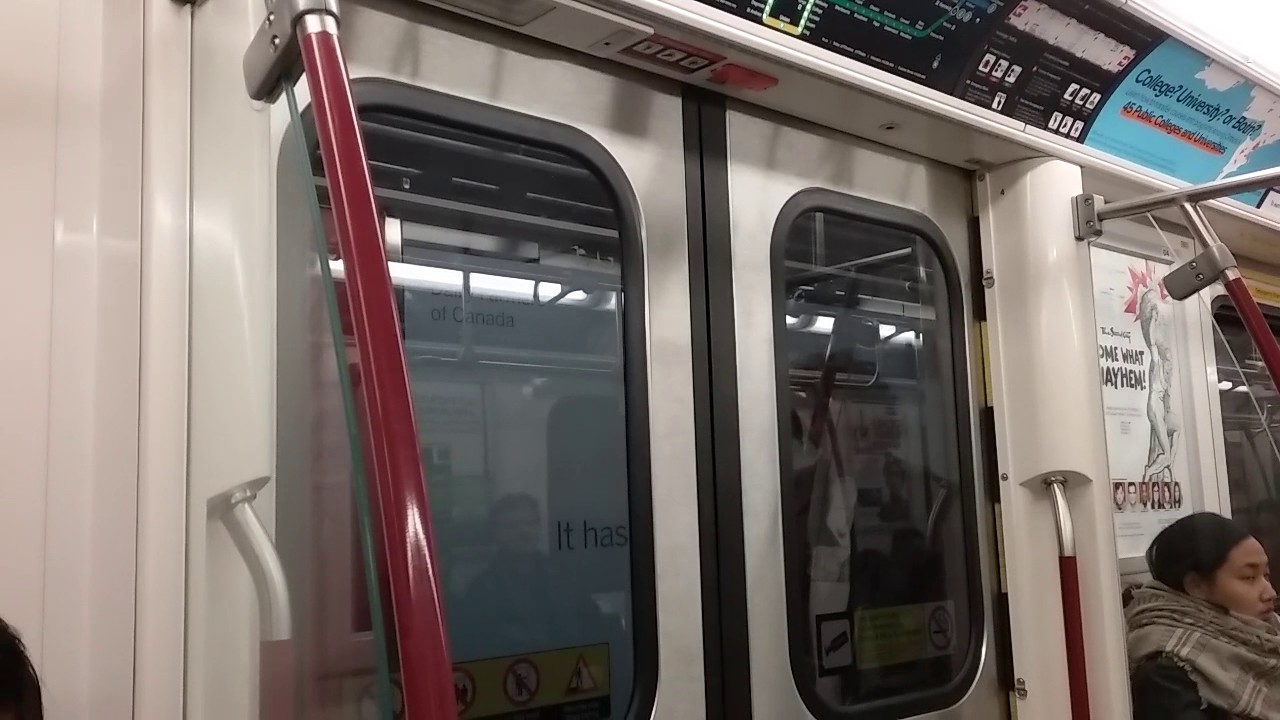 Ttc toronto rocket weird door chime ????? - YouTube