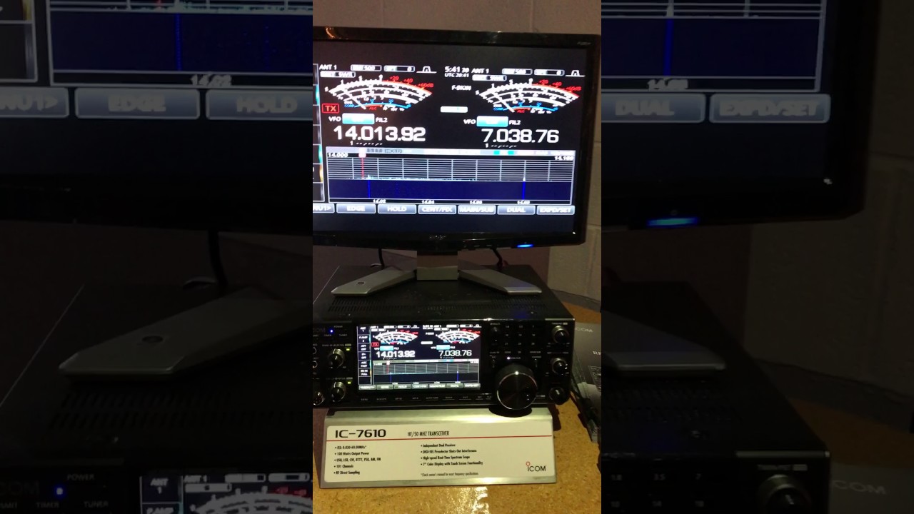 IC-7610 with external display - YouTube