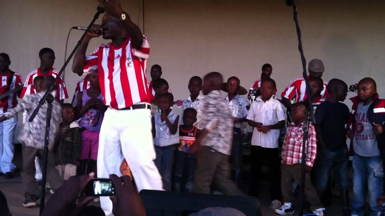 Macheso Zora Butter Concert - Pakare Paye Norton, - YouTube