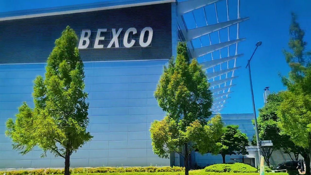 to BEXCO #koreatravel #버스여행 #busan #Korea #busantravel - YouTube