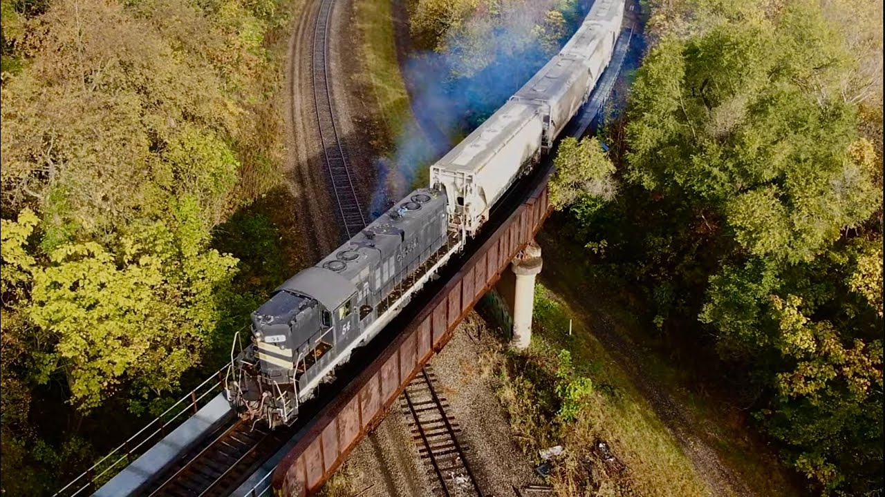 Shortest Railroad in Ohio with ex Ohi-Rail Geep RSL RSL Railroad 54 ...
