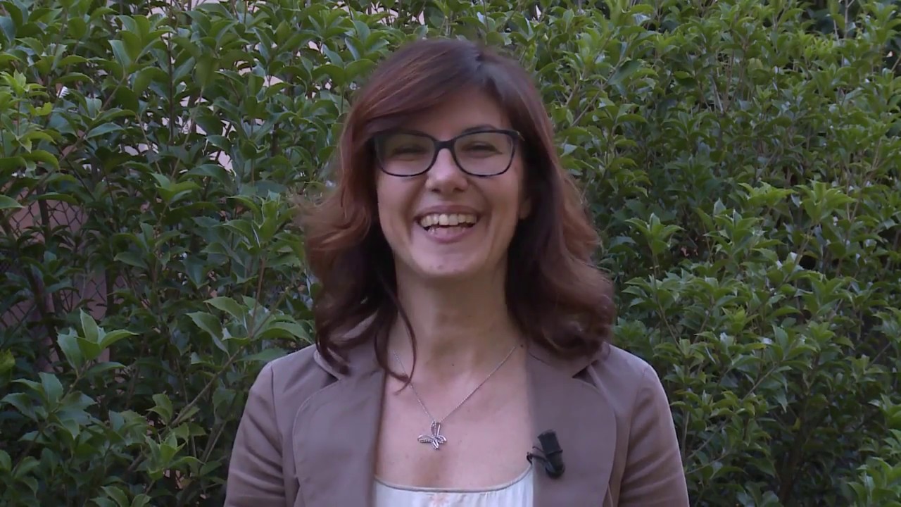 L'opinione di Marina Meneghini sul dr Roberto Rizzardi - YouTube