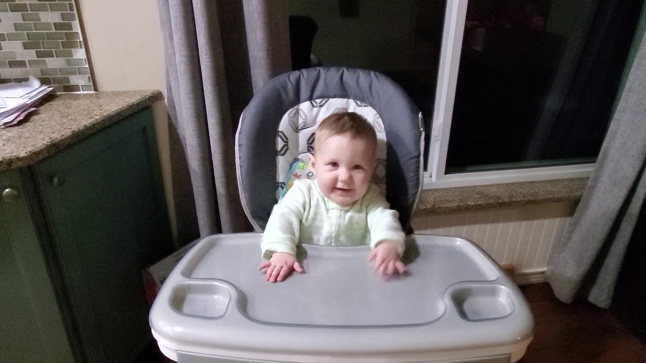 Ella giggles😀 - YouTube