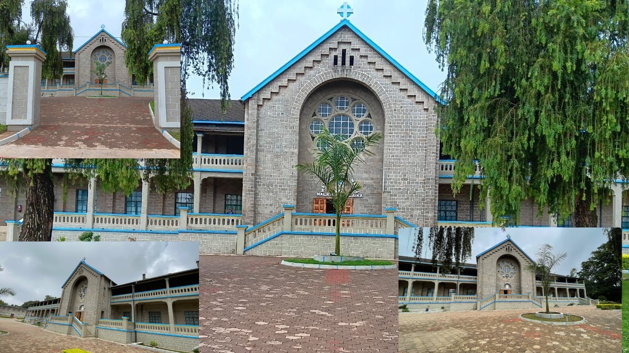 MANDHARI YA KUVUTIA YA SEMINARI KUU YA KIBOSHO/HAKIKA YANAPENDEZA SANA ...