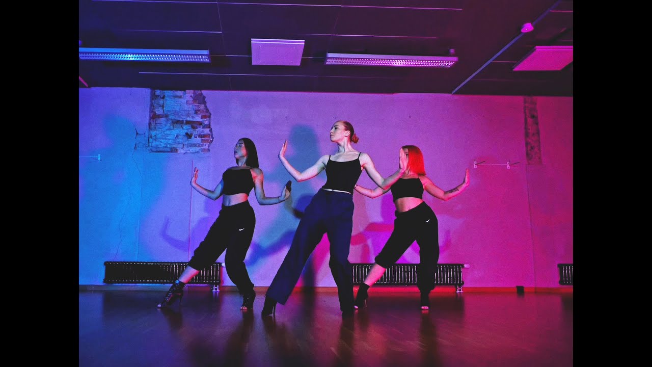 Raving George - You're Mine feat. Oscar & The Wolf // Choreography by ...