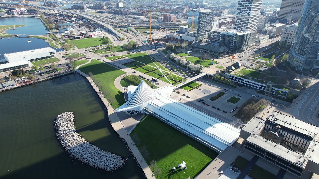 Milwaukee Lakefront Drone Video May 14 2022 - YouTube