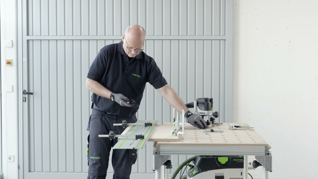 Fræsning af huller med overfræseren OF 1010 R og hulrækkesystemet LR 32 ...