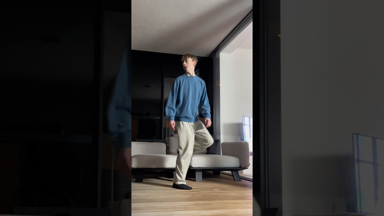 Headlock Dance Trend🌛🕺 (1shot Jersey Club) #shorts - YouTube