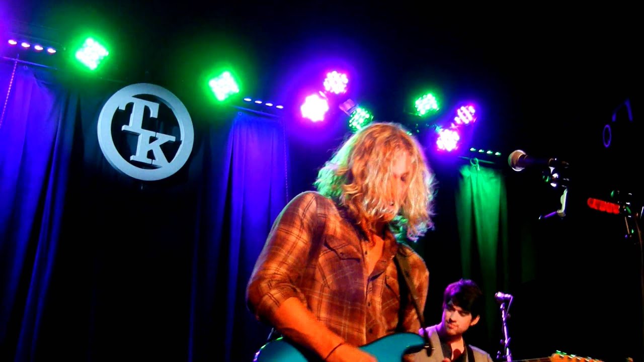 Use Me Casey James @ Toby Keiths Bar in MN - YouTube Music