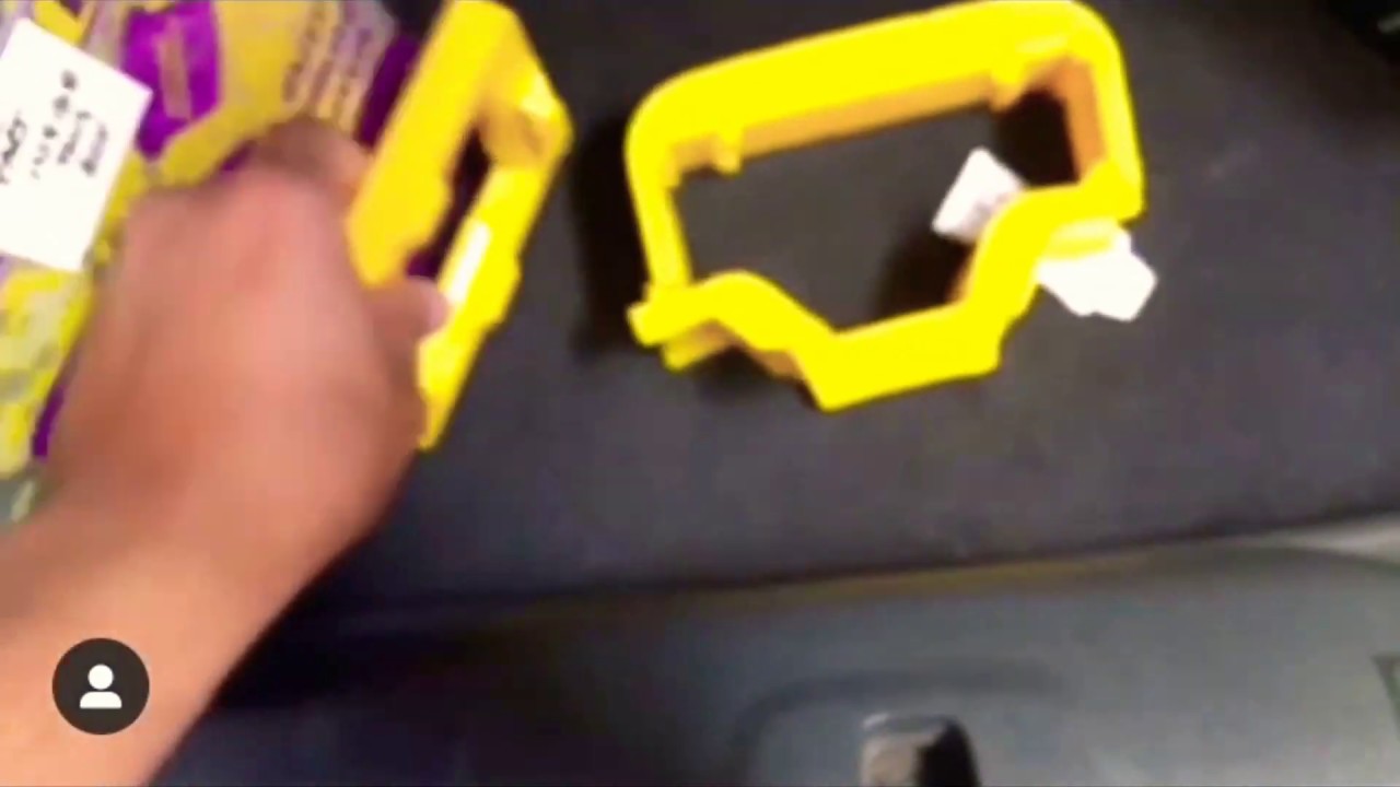 Volvo C30 2.0 Powerflex motor mount insert - YouTube