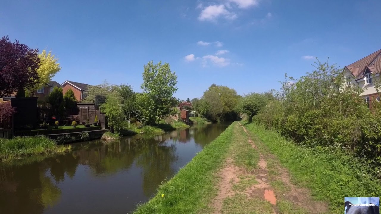 Nice sunny canal walk in Shirley solihull - YouTube
