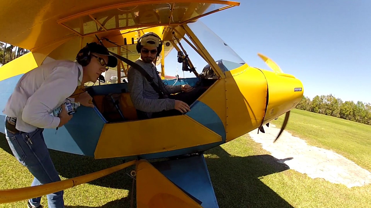 My First PIPER CUB SOLO - Tailwheel Flying - YouTube
