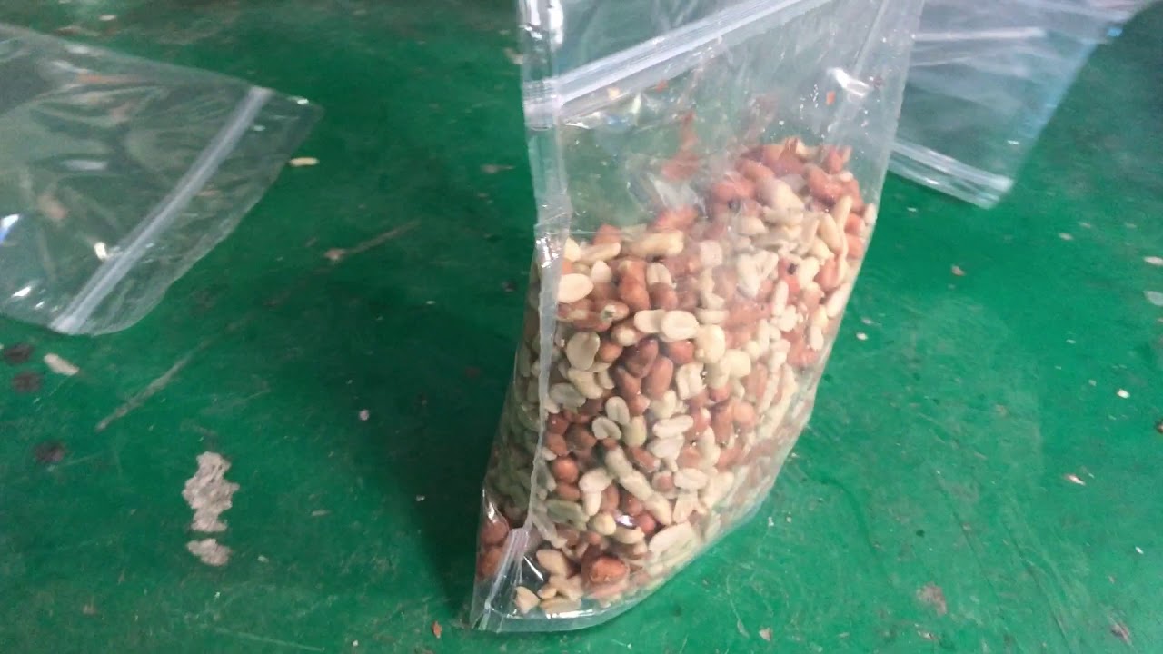 Zip lock standup bag vertical packing machine - YouTube