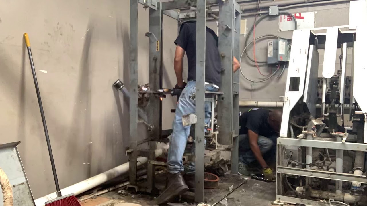 JUNK JUNK JUNK Removing machines - YouTube