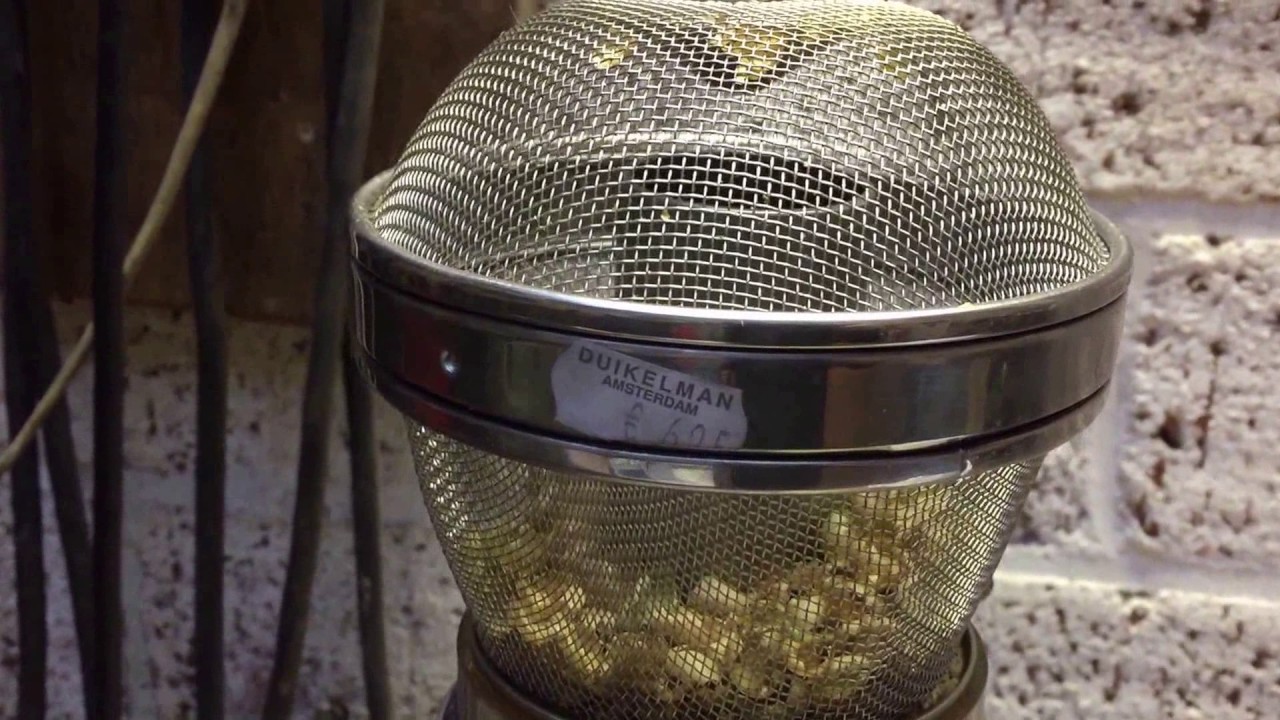 Tije's chaff collector - YouTube