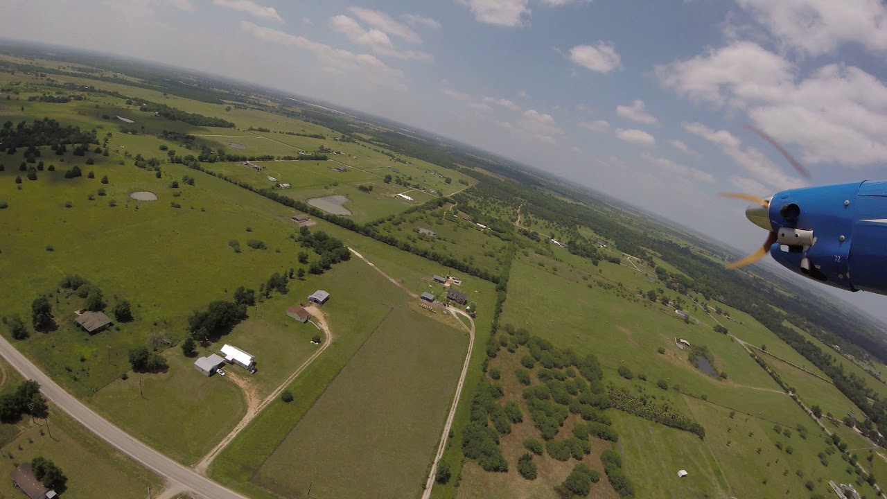 Bomber Field 2018 Warbird Event - YouTube