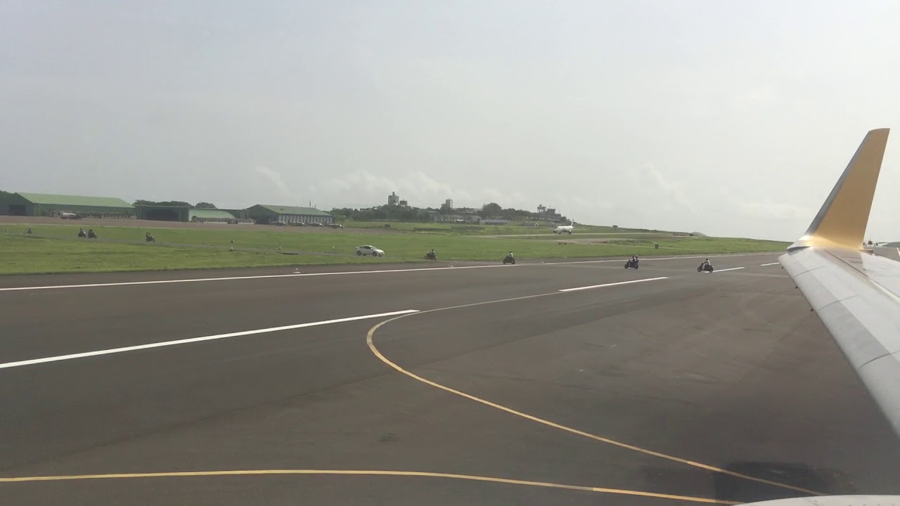 Goa airport runway - YouTube