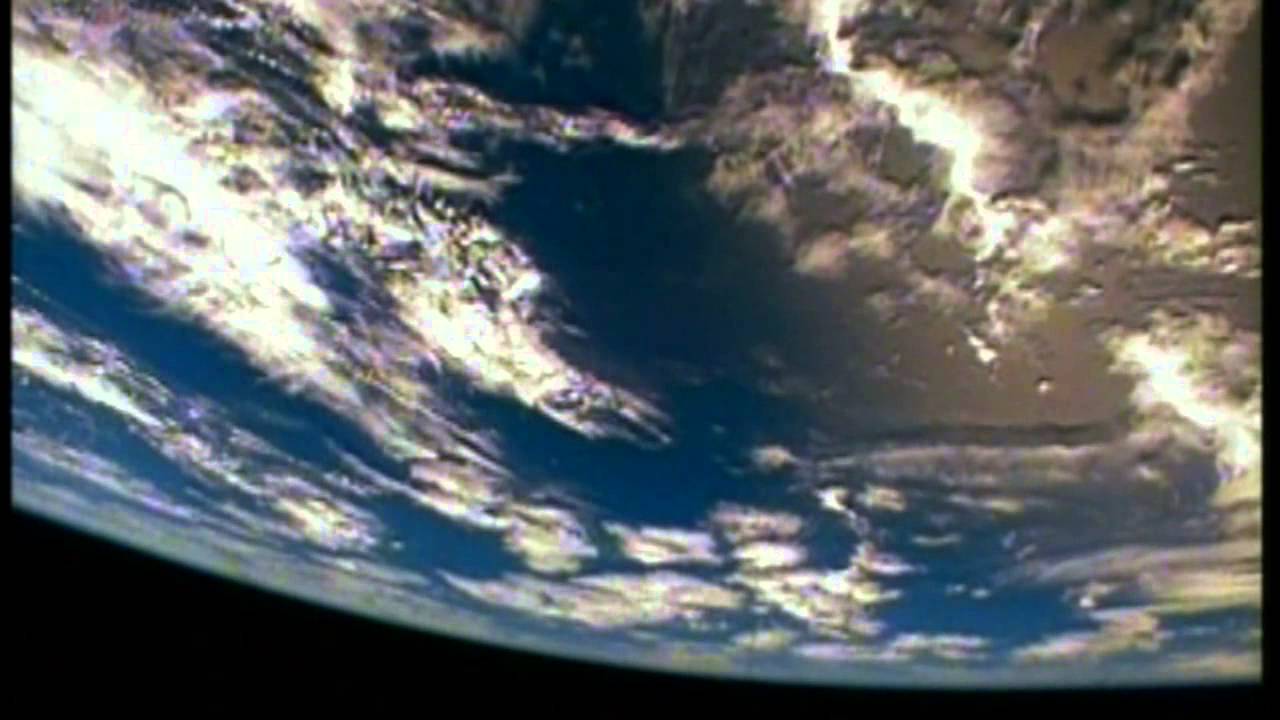 PBS LIFE BEYOND EARTH 1999 PROFESSOR TIMOTHY FERRIS - YouTube