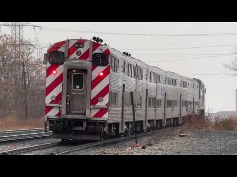 The Complete Metra Evening Rush Hour On The Alternate Schedule At Racine Avenue On December 1 ...