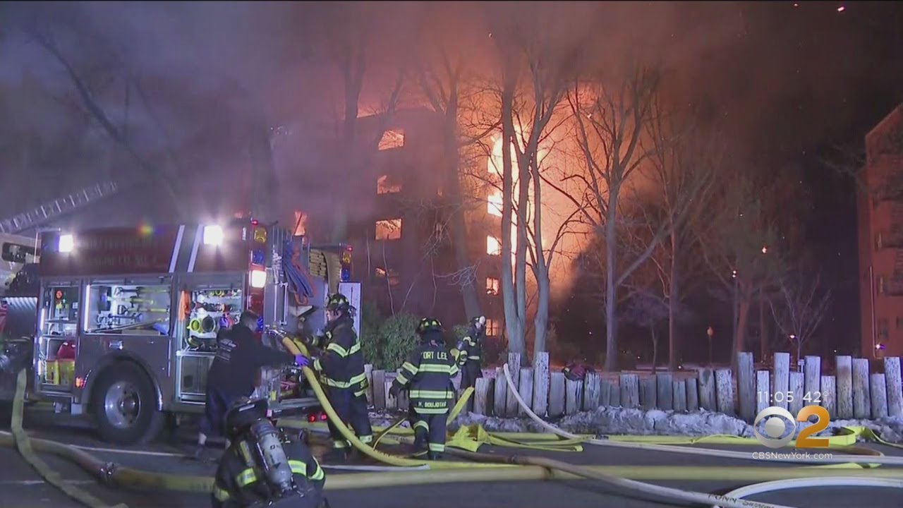 Fast Moving Fire Rips Through Apartment Building In Fort Lee - YouTube