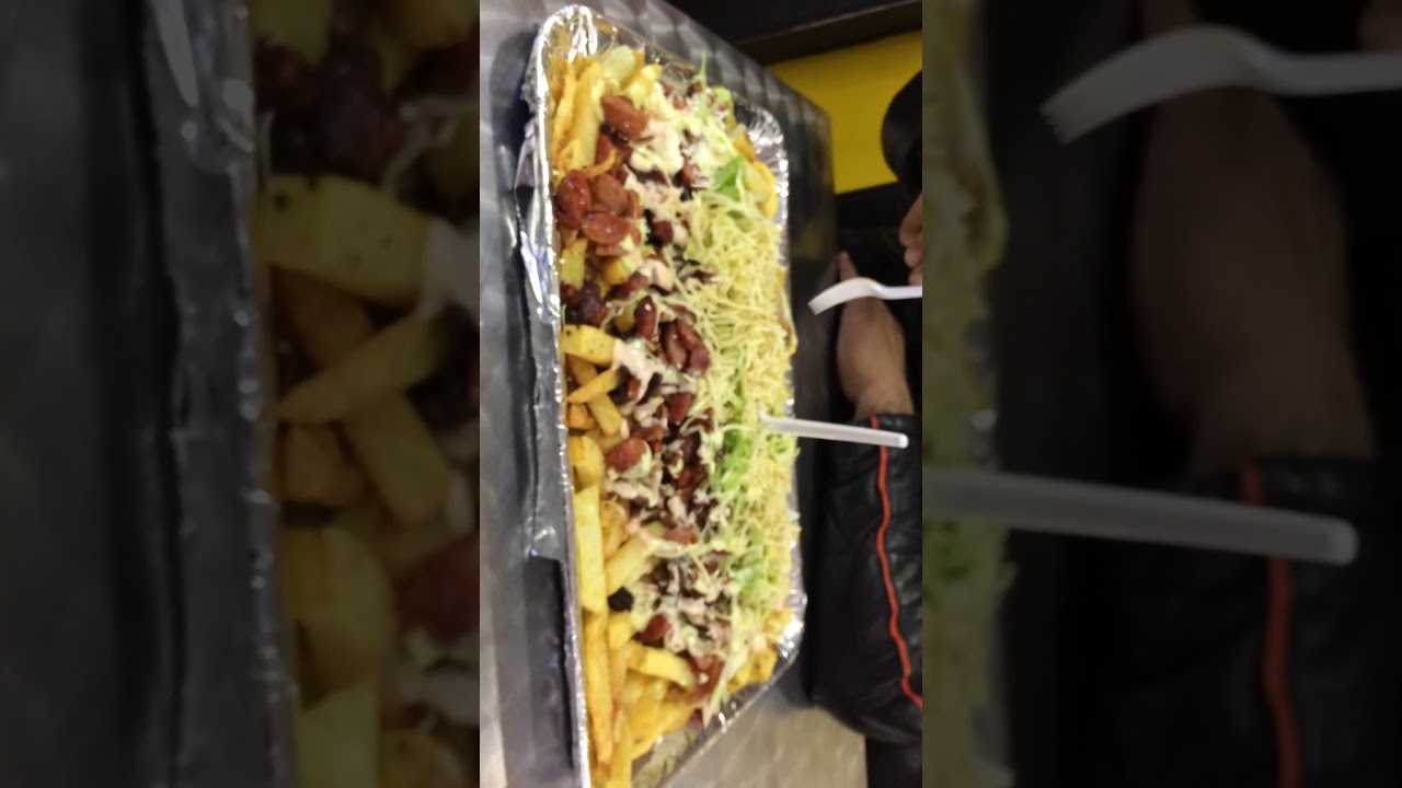 Perro mono. Salchipapa gigante! Los insaciables! - YouTube