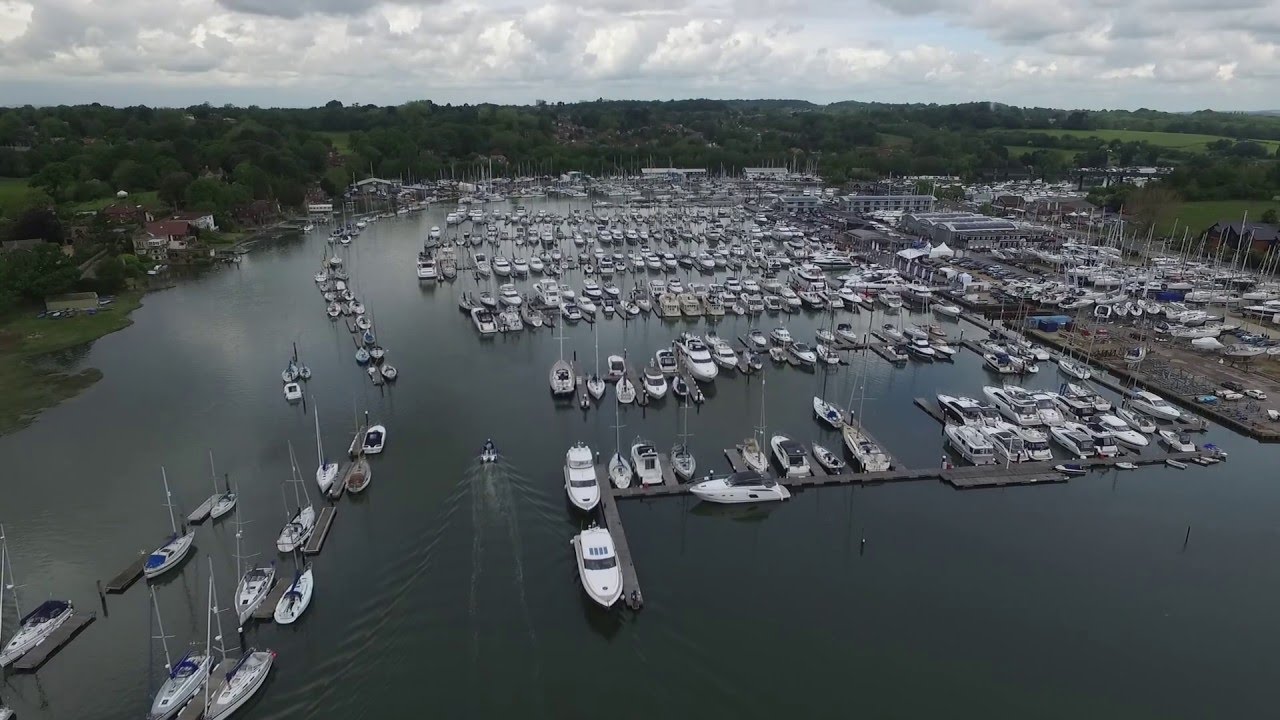 The River Hamble from Lower Swanwick - YouTube