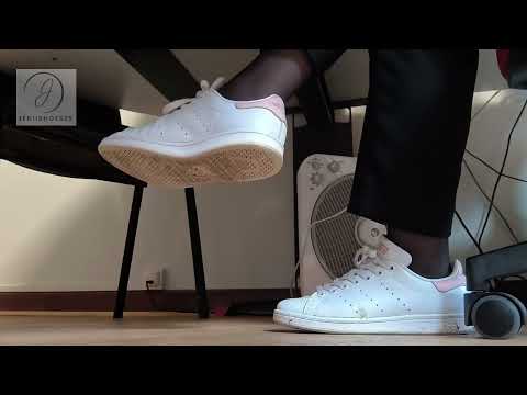 Shoeplay dangling at work #nylon  #feet #office #sneakers #dipping #women 