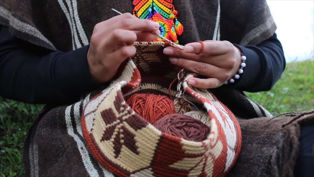 El tejido como representación simbólica del sentir Nasa - YouTube