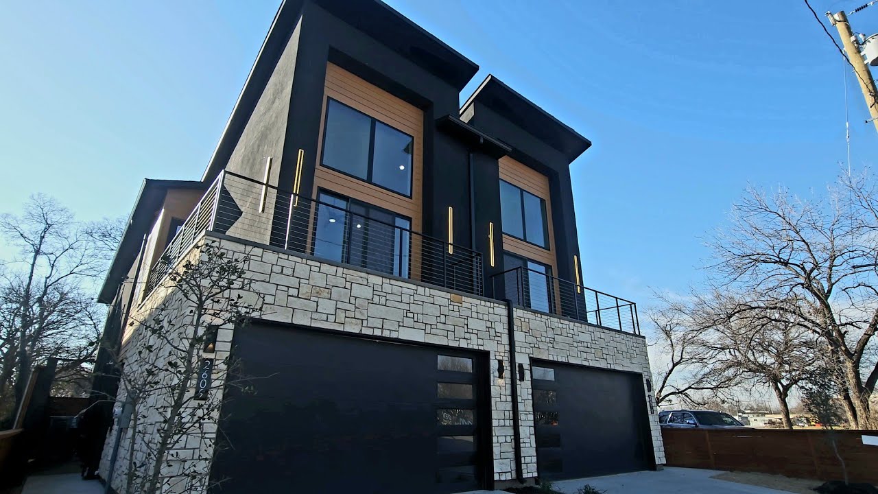 INCREDIBLE LUXURY DUPLEX IN DALLAS, TEXAS AND IT HAS EVERYTHING ...