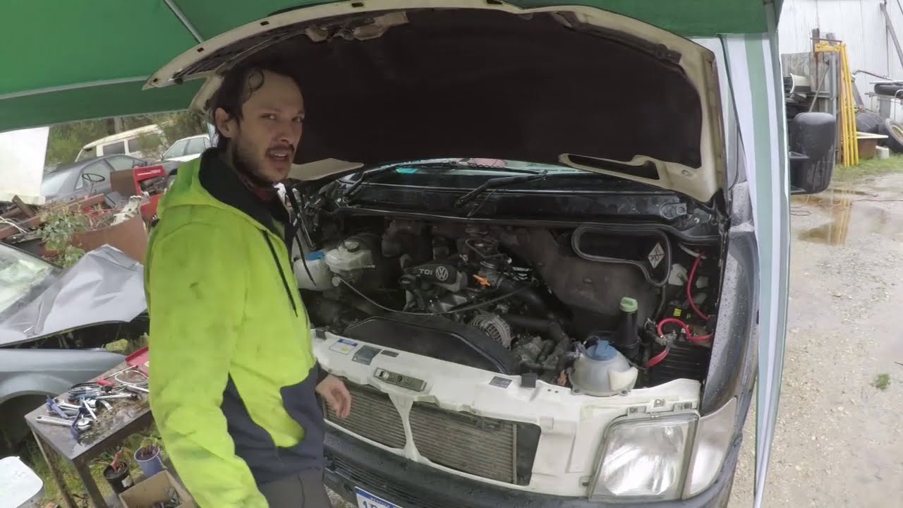 VW LT35 Engine Ticking Enigma - YouTube