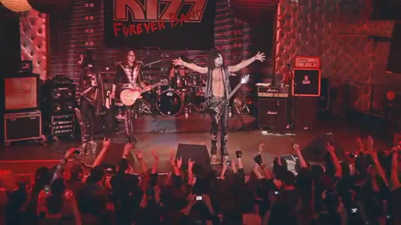 KISS Forever Band - I Was Made For Lovin' You - YouTube