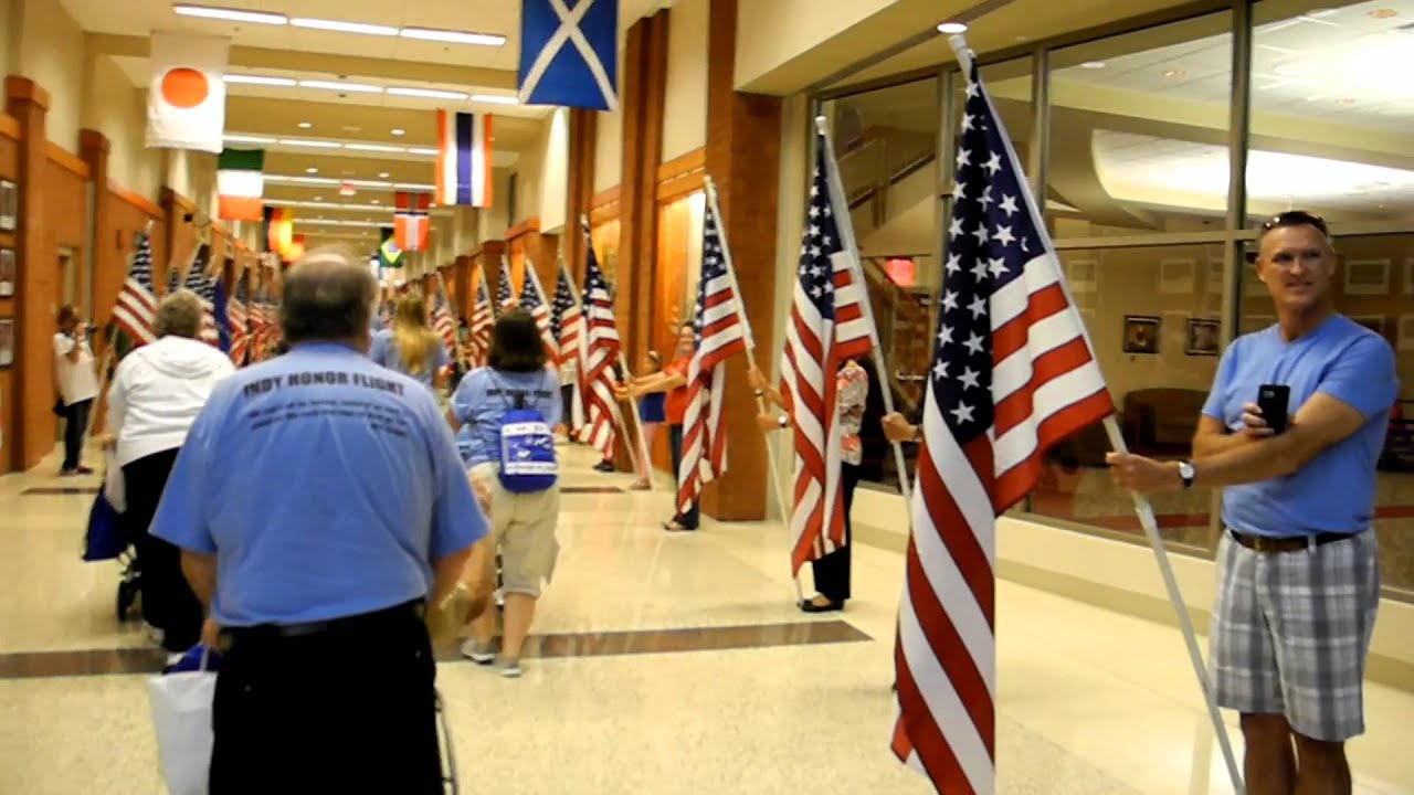 Roger Baele, Indy Honor Flight, 9-6-2014 - YouTube