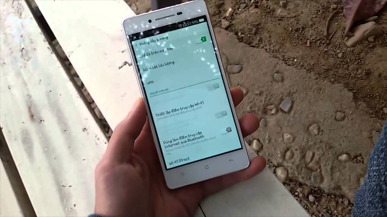 Review OPPO R1 màn hình đẹp, Camera trước cực ấn tượng - YouTube