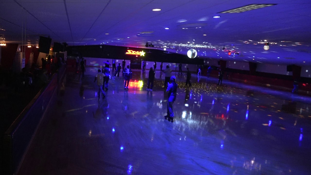 star roller rink where all skaters are stars 10 7 18 - YouTube