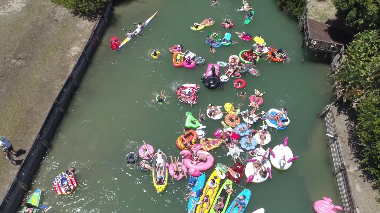 Flash Float 2019 - YouTube