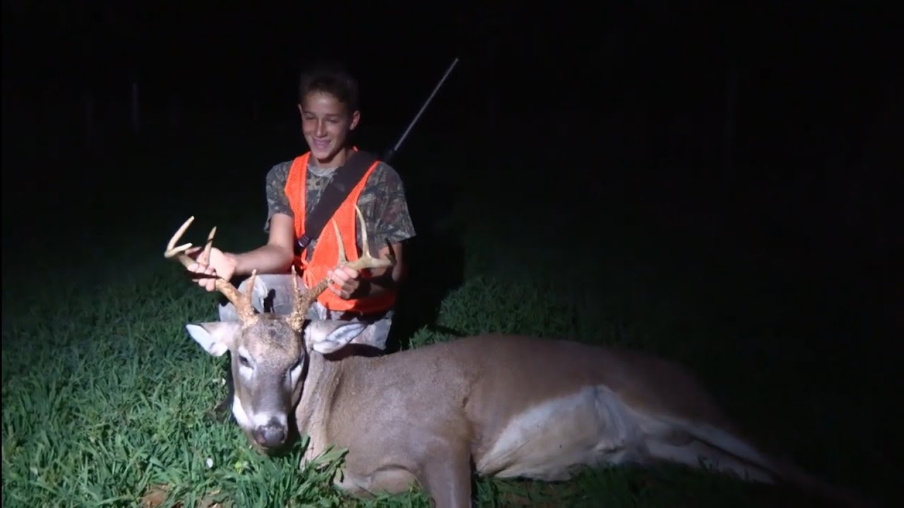 Young hunter smokes an old brute!! - YouTube