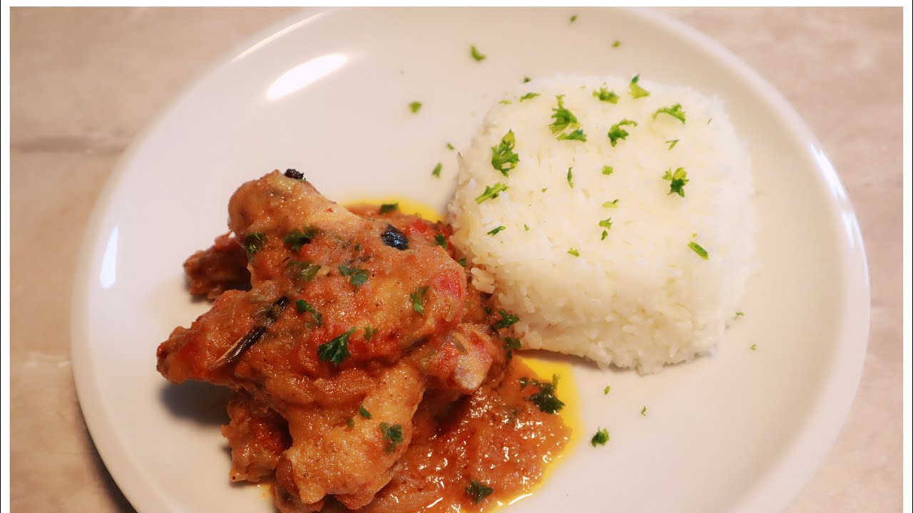 THE BEST CAMEROONIAN CHICKEN STEW: CHICKEN STEW RECIPE - YouTube