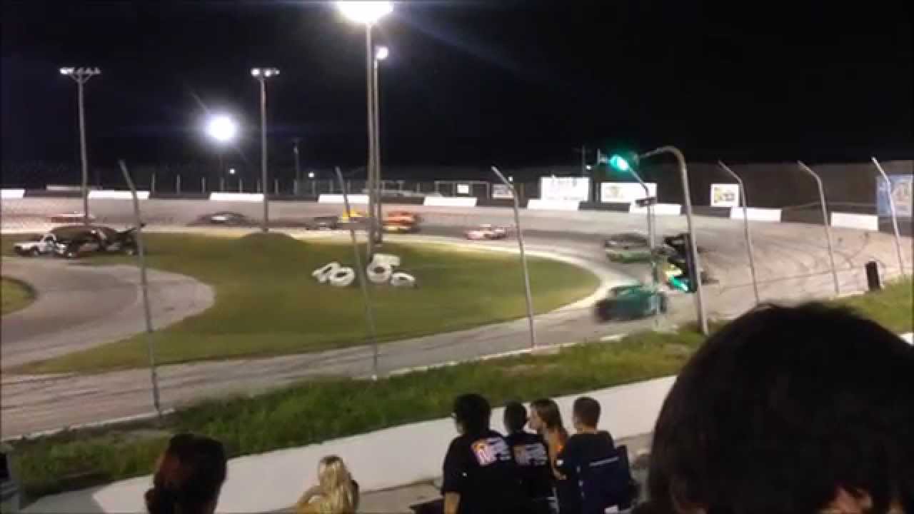 Pure Stock Feature Race 9-13-14 at Desoto Speedway - YouTube