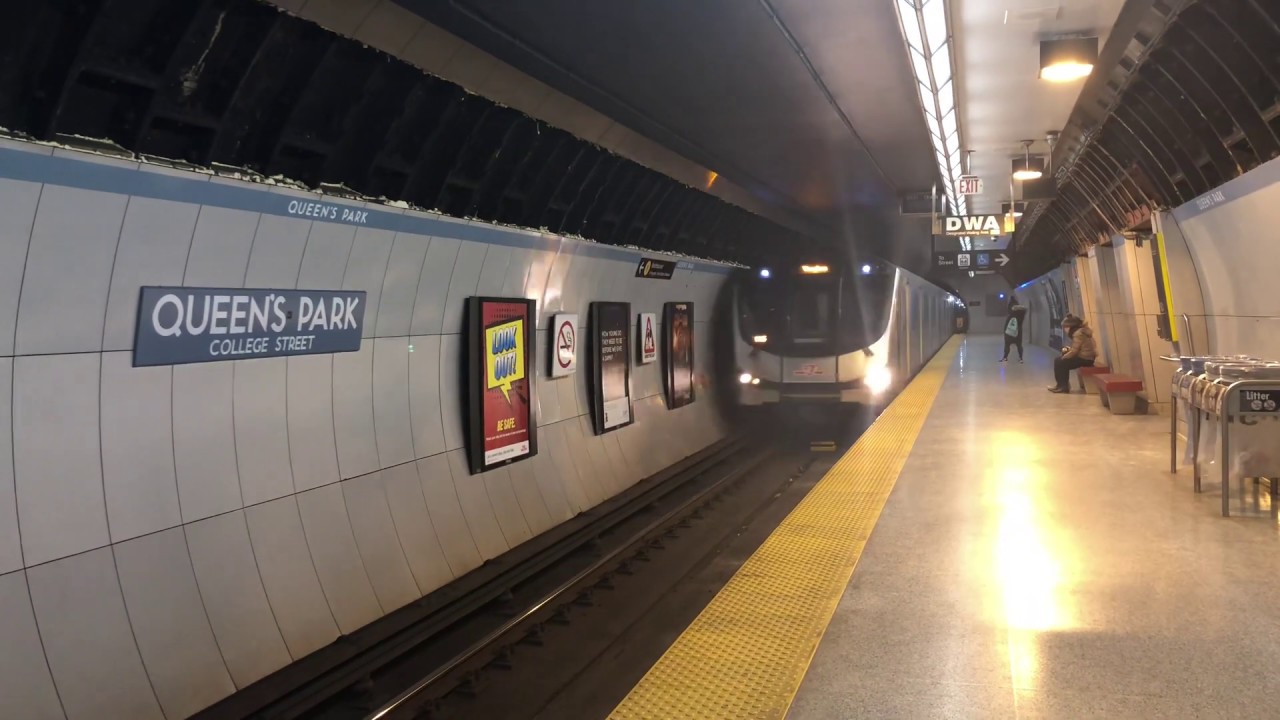TTC Bombardier TR Subway at Queens Park Station - YouTube